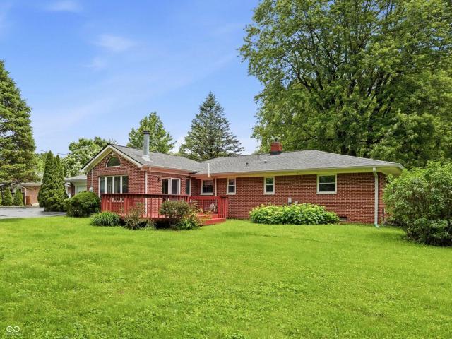 1032 Oakwood Trail
