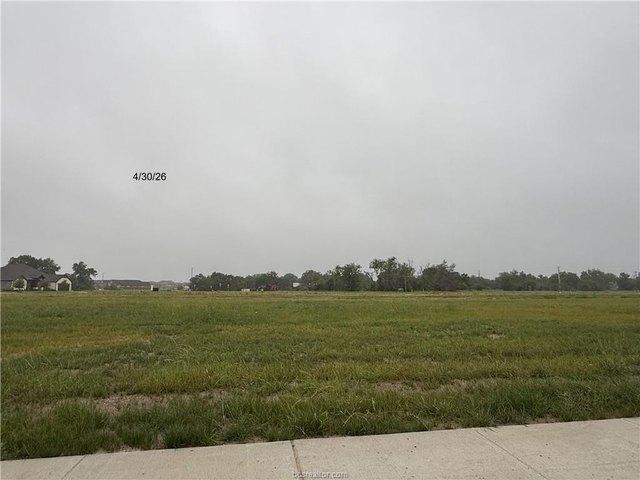 1032 Calaveras Ct, College Station, TX 77845