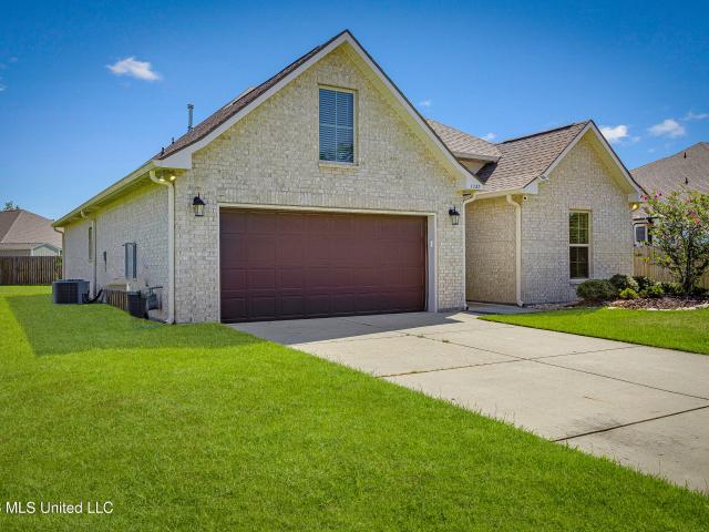 1032 Castine Pointe Boulevard