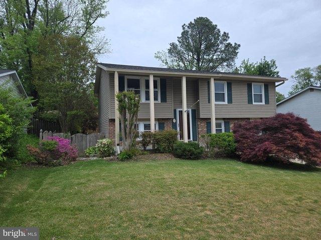 1032 Christmas Ln, Gambrills, MD 21054