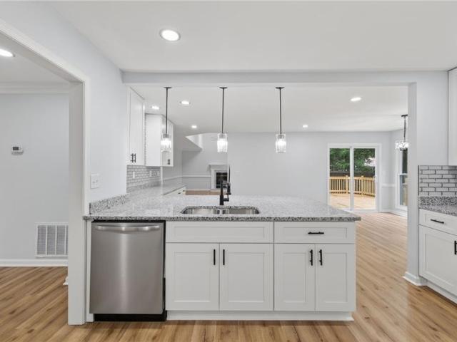 1032 Copper Stone CIR