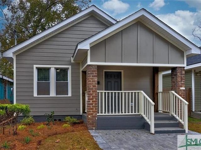 1032 Demmond St, Savannah, GA 31415