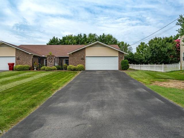 1032 Estate Dr Unit 2, Johnson City, TN 37604