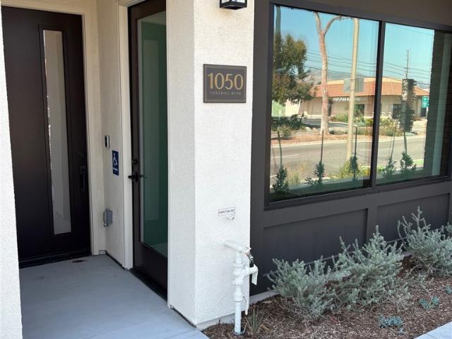 1032 Foothill Boulevard