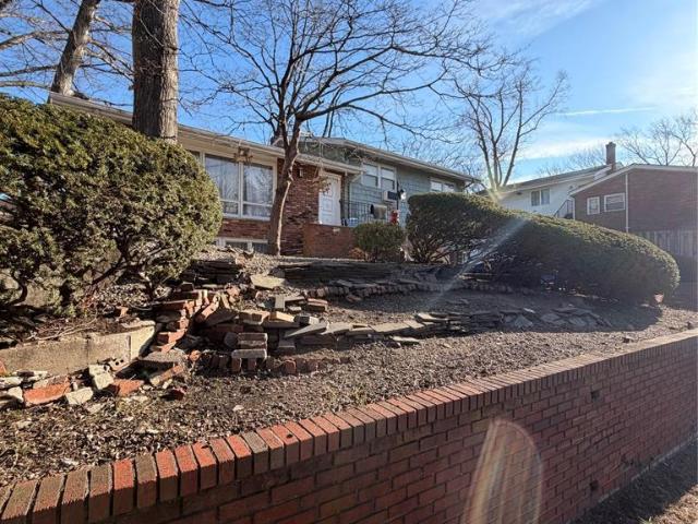 1032 Glen Road