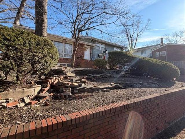 1032 Glen Road