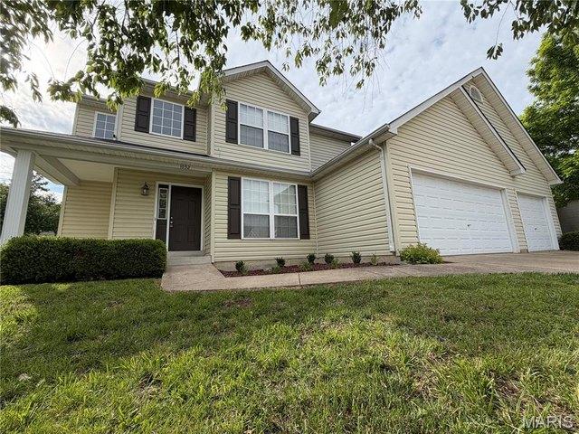 1032 Golden Orchard Dr, O'Fallon, MO 63368