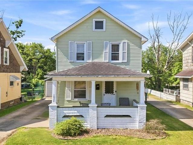1032 Griswold St, Sharon, PA 16146