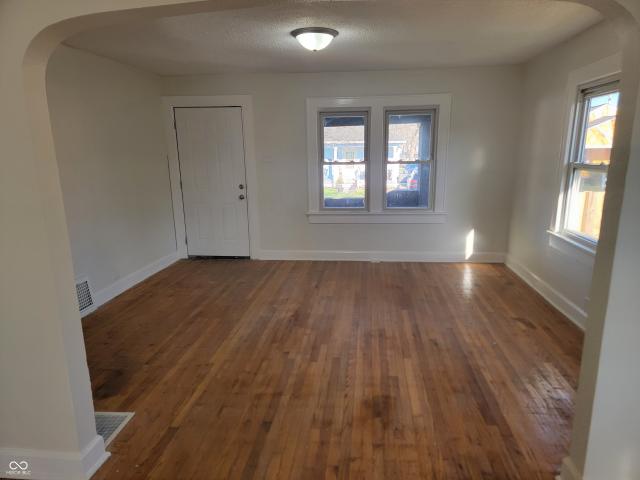 1032 Groff Avenue