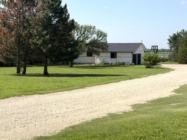 1032 Highway 56, Hillsboro, KS 67063