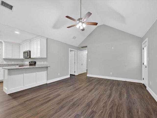 1032 Ray Drive