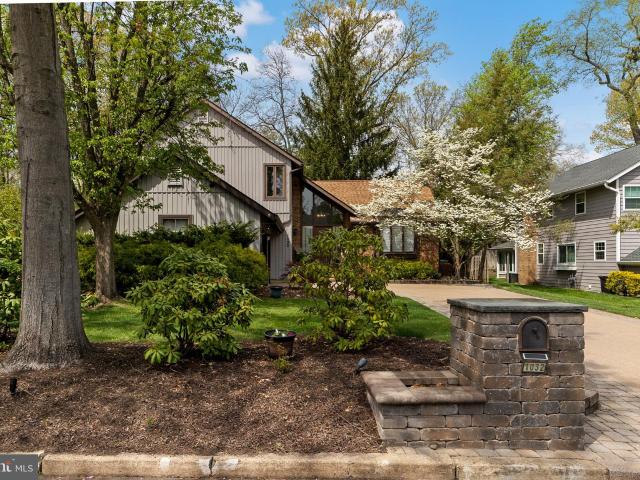 1032 Red Oak Dr, Cherry Hill, NJ 08003 | MLS #NJCD2113 | Compass