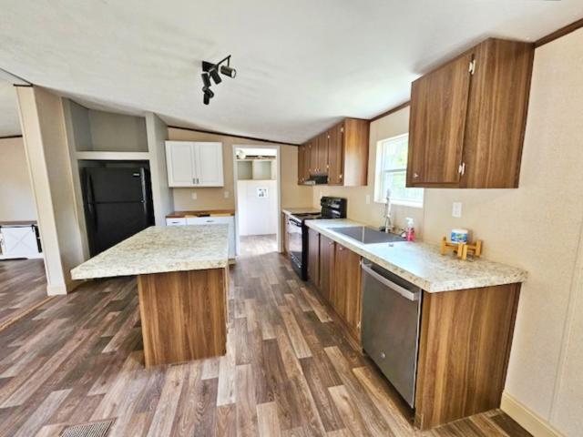 1032 Reeves Road