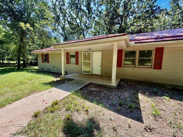 1032 Roanoke Lane