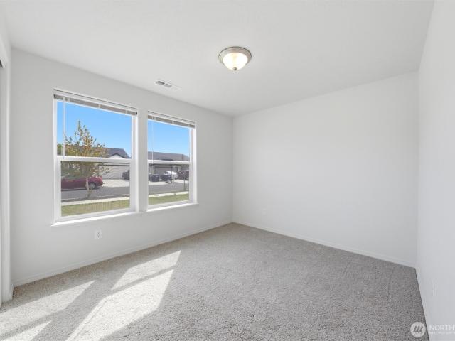 1032 W Sequoia Road