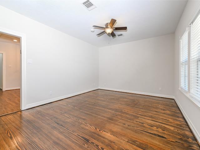 1032 Walling St, Houston, TX 77009 | MLS #64975 | Compass