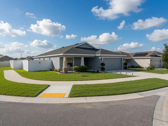 1032 Zion Dr, Haines City, FL 33844