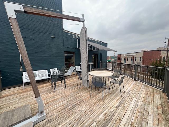 1032 7th Street W