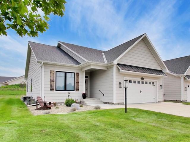 10333 S Noellyn Dr, Berrien Springs, MI 49103