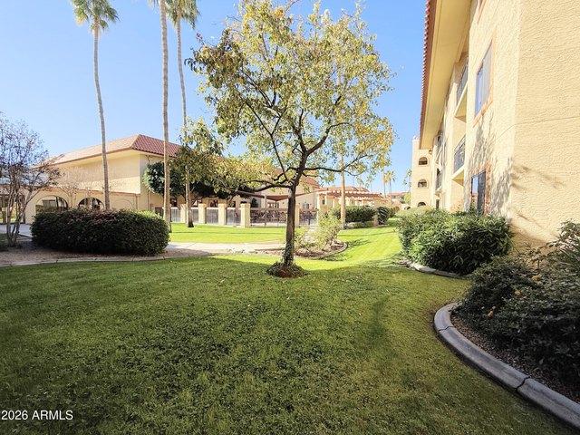 10330 W Thunderbird Blvd Apt C103, Sun City, AZ 85351