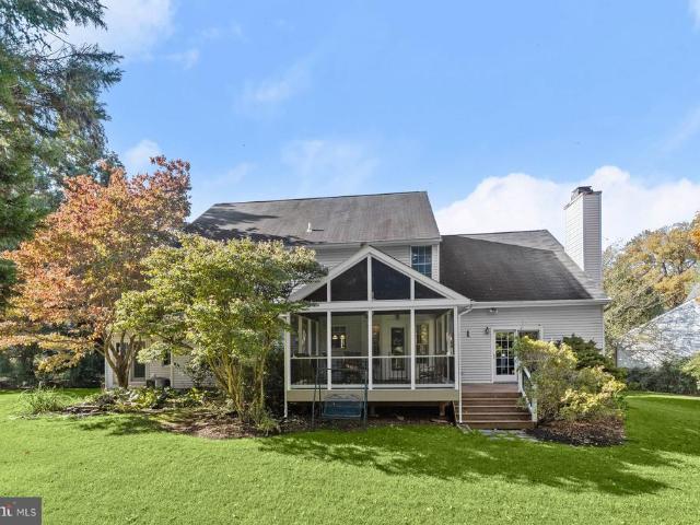 10330 Bassett Hall Court
