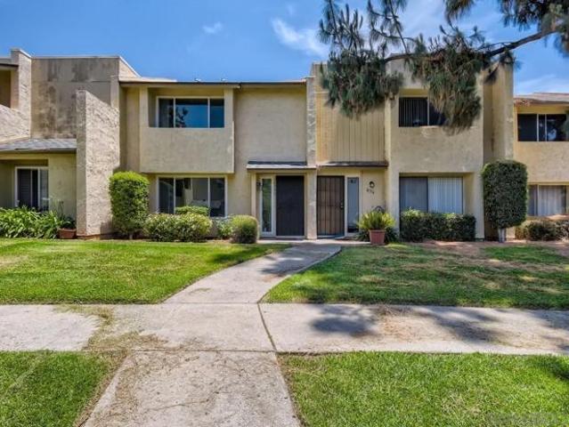 10330 Kerrigan St, Santee, CA