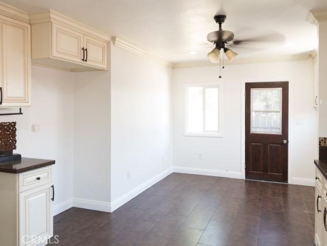 10330 San Luis