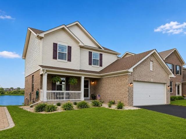 10332 Adler Cv, Saint John, IN 46373