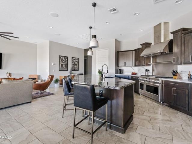10332 E Wavelength Ave, Mesa, AZ 85212
