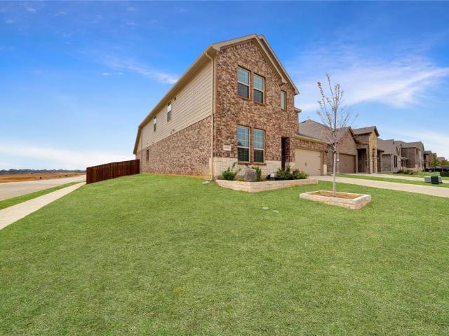 10332 Fall Brk Dr, Aubrey, TX 76227 | MLS #21207 | Compass