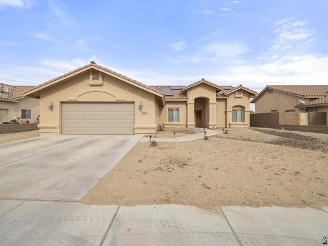10334 E 38th Ln, Yuma, AZ 85365