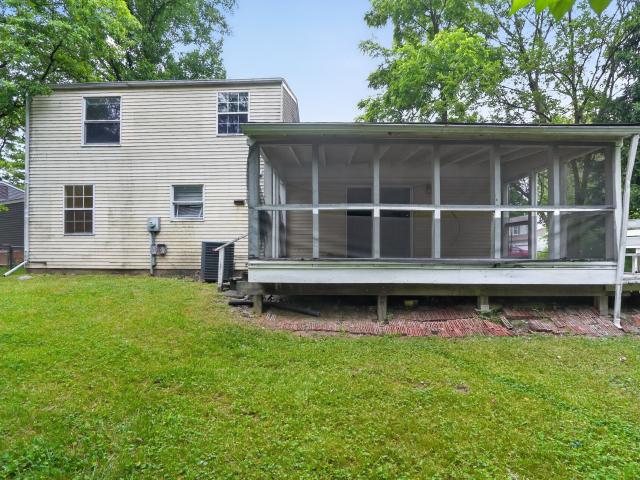 10335 Sheffield Court