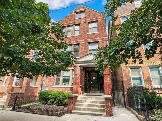1033 N Wood St Apt 3, Chicago, IL 60622