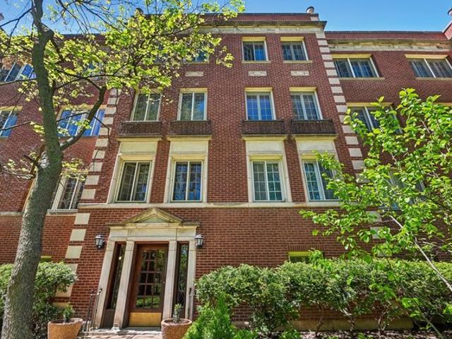 1033 Ontario St Apt 2CN, Oak Park, IL 60302