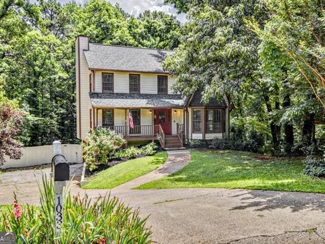 1033 Atherton Ln, Woodstock, GA 30189