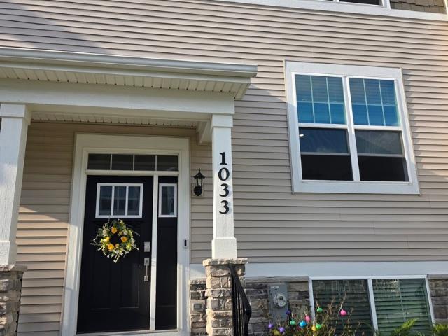 1033 Atterberg Rd, South Elgin, IL 60177 | MLS #12618 | Compass