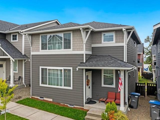 1033 Banyan St, Bremerton, WA 98310