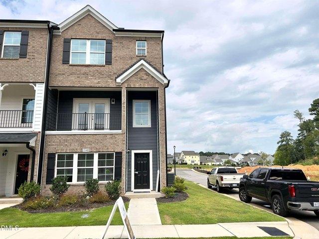 1033 Breadsell Ln, Wake Forest, NC 27587