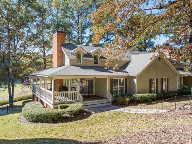 1033 Clubhouse Ln, Greensboro, GA 30642