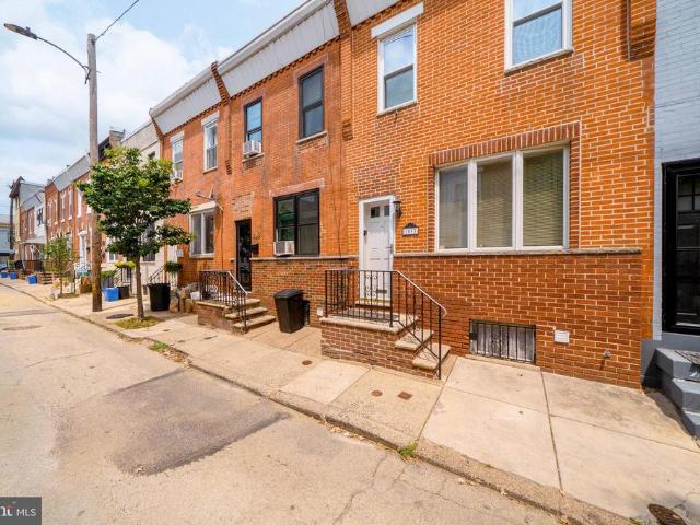 1033 Daly Street