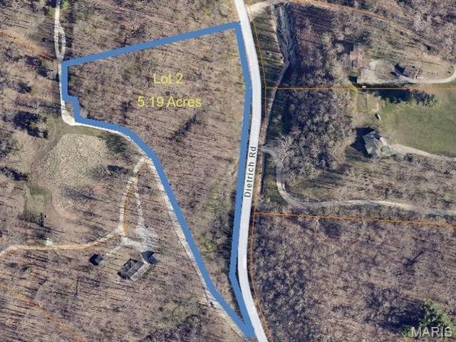 1033 Dietrich Rd, Foristell, MO 63348