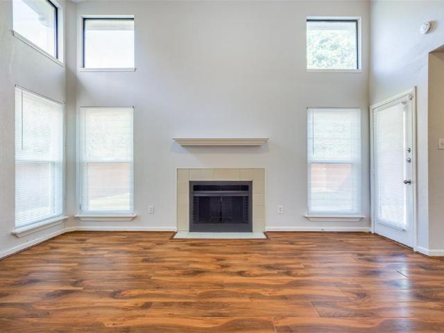 1033 Garden Trail