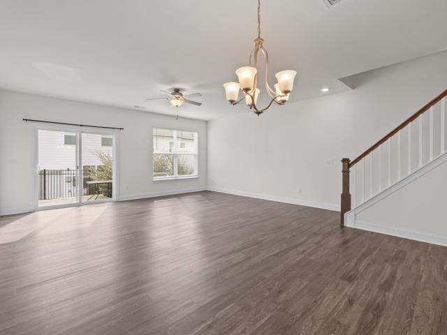1033 Heartstone Way