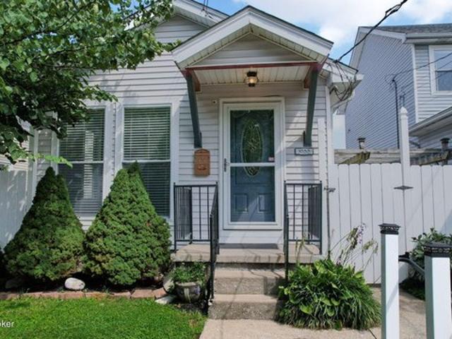 1033 Lampton St, Louisville, KY 40204