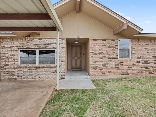 1033 SW 99th Place