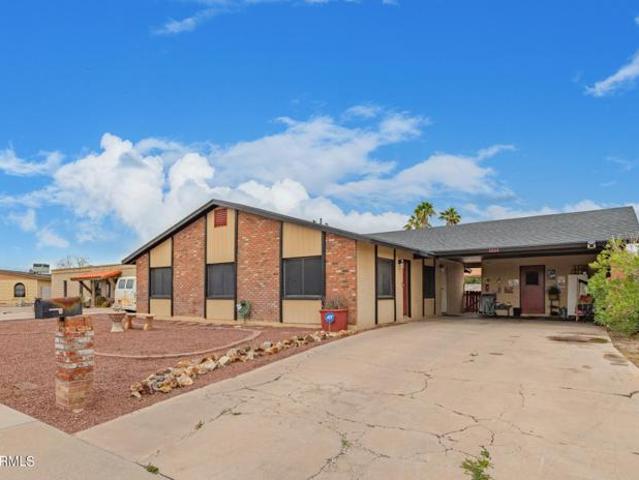 1033 S Cochise Cir, Mesa, AZ 85204