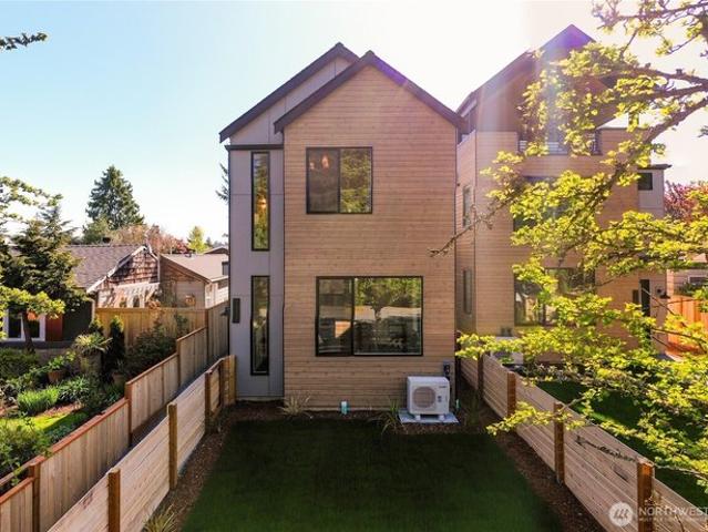 1033 th Ave NW, Seattle, WA 98177