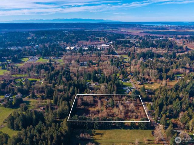 1033 th St SE