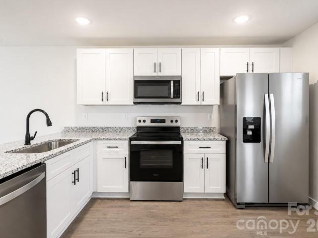 1033 19TH Street NE # 37 & 38