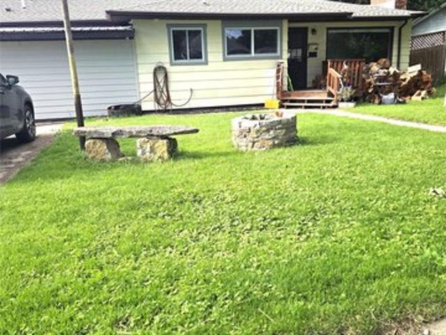 103 3rd Ave S, Belt, MT 59412